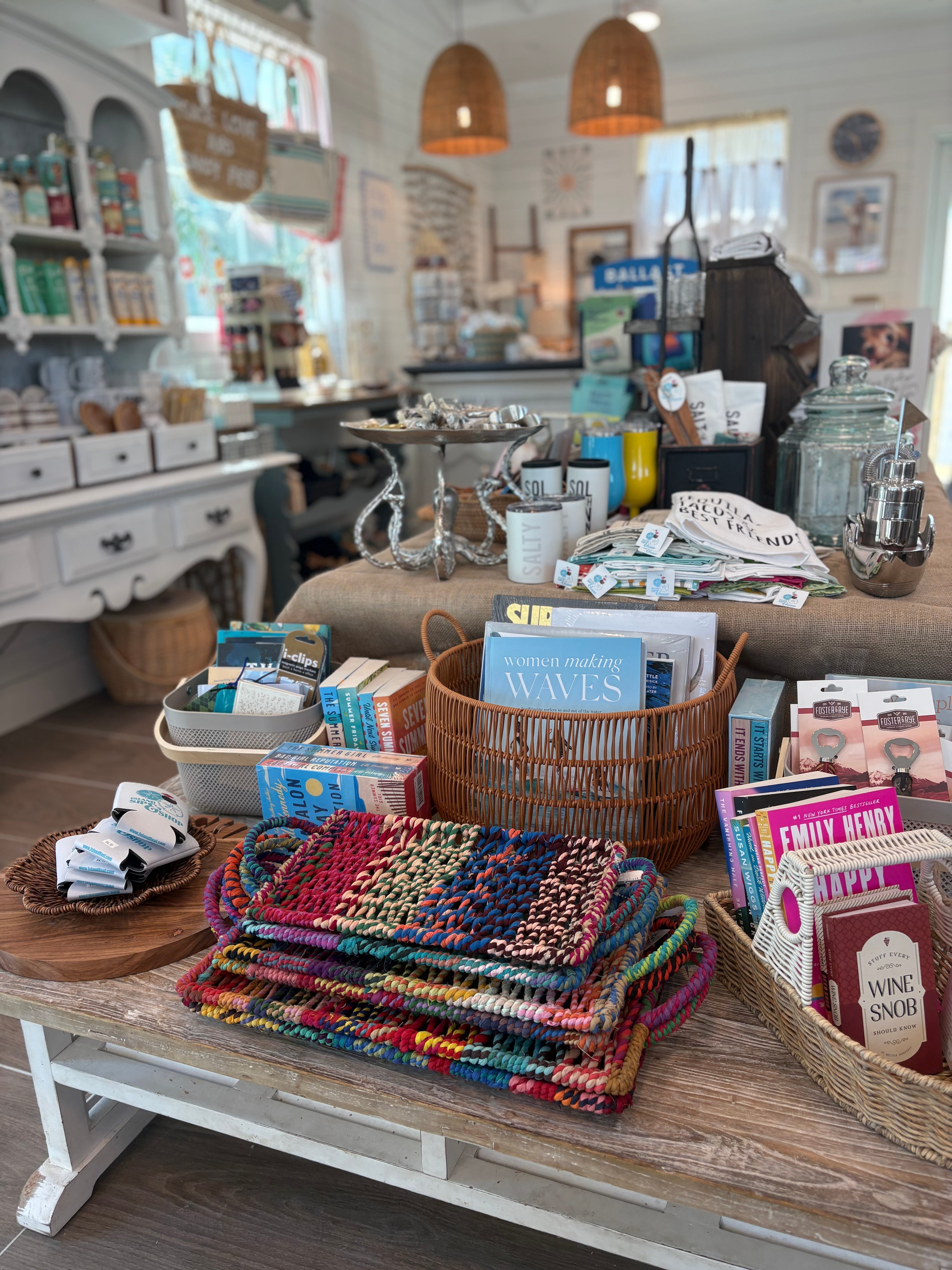 About Us – Island Sip & shop